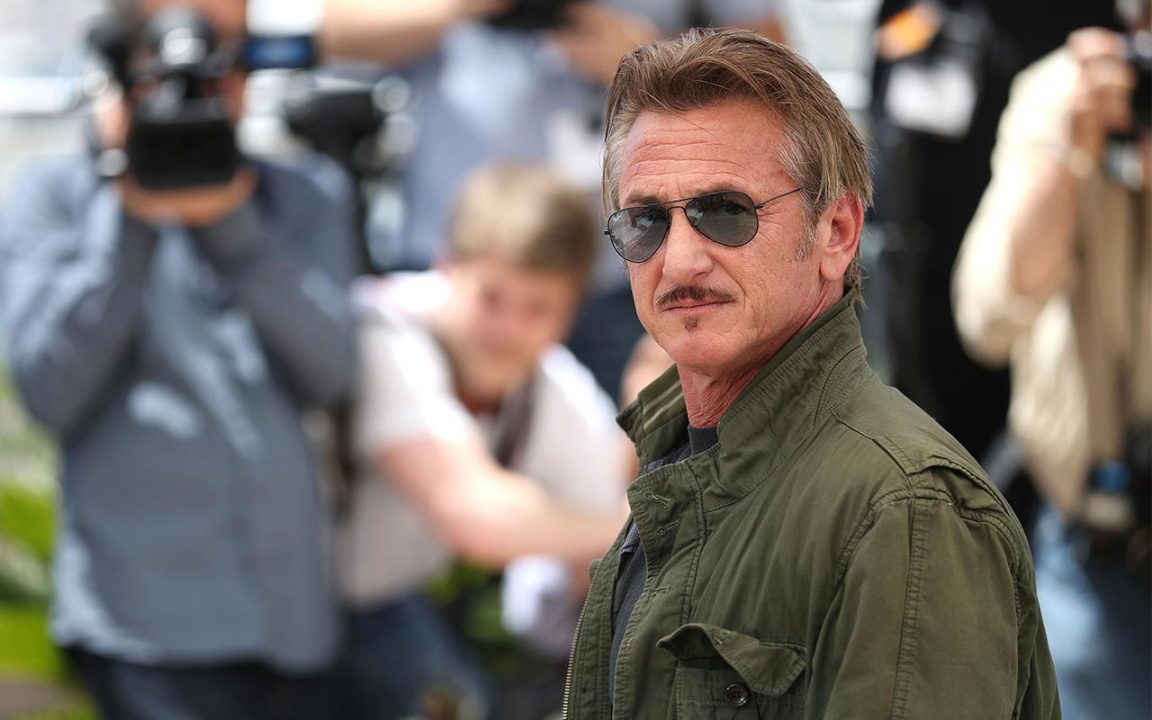 A story of love, waves and art – Surfwise, Doc Paskowitz and Sean Penn ...